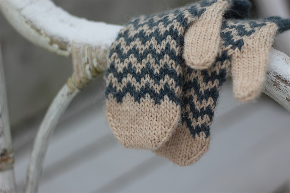 214 ZIGZAG LUFFER fra CaMaRose - STRIKKEOPSKRIFT