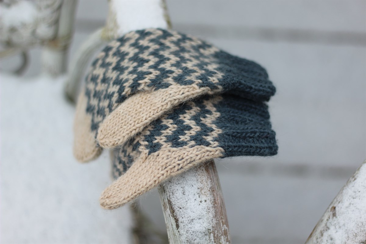 214 ZIGZAG LUFFER fra CaMaRose - STRIKKEOPSKRIFT