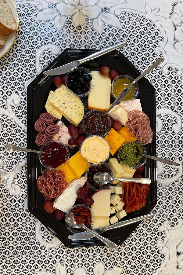 CAMAROSÉ & TAPAS
