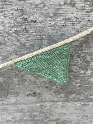 219 STRIKKEDE VIMPLER fra CaMaRose - STRIKKEOPSKRIFT